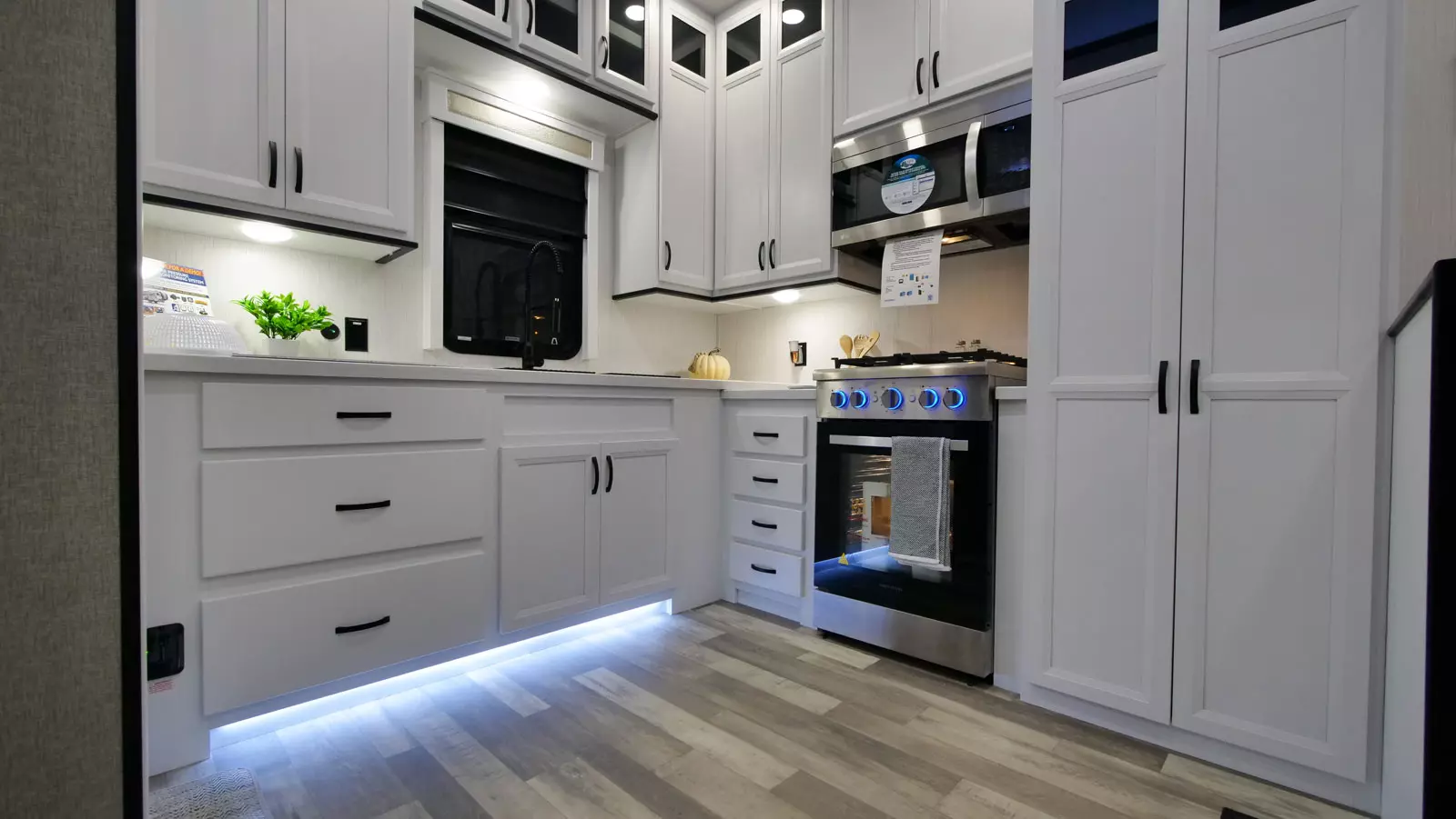 Find your dream RV - RV Envy