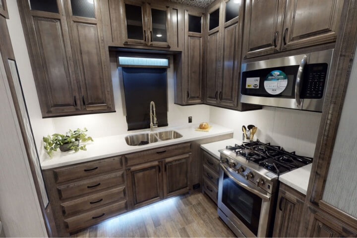 Fifth wheel trailers with rear kitchen - RV Envy